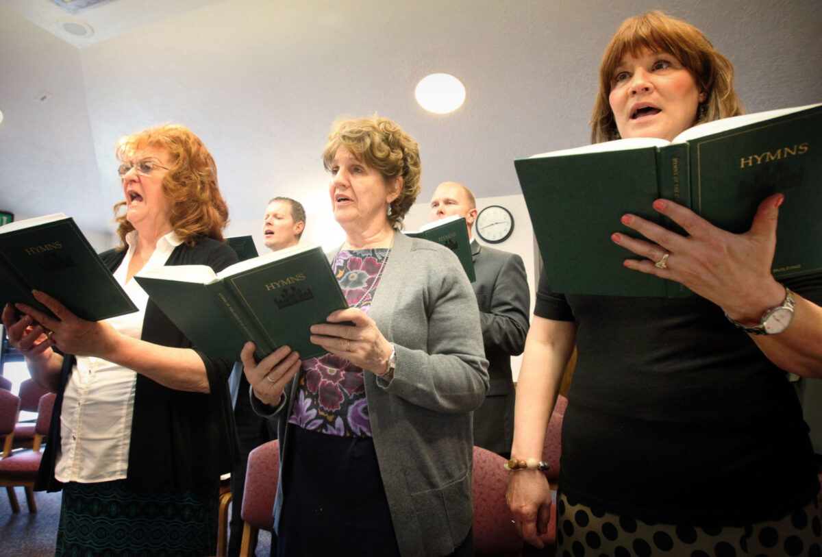 What makes ward choirs tick | News, Sports, Jobs - Standard-Examiner